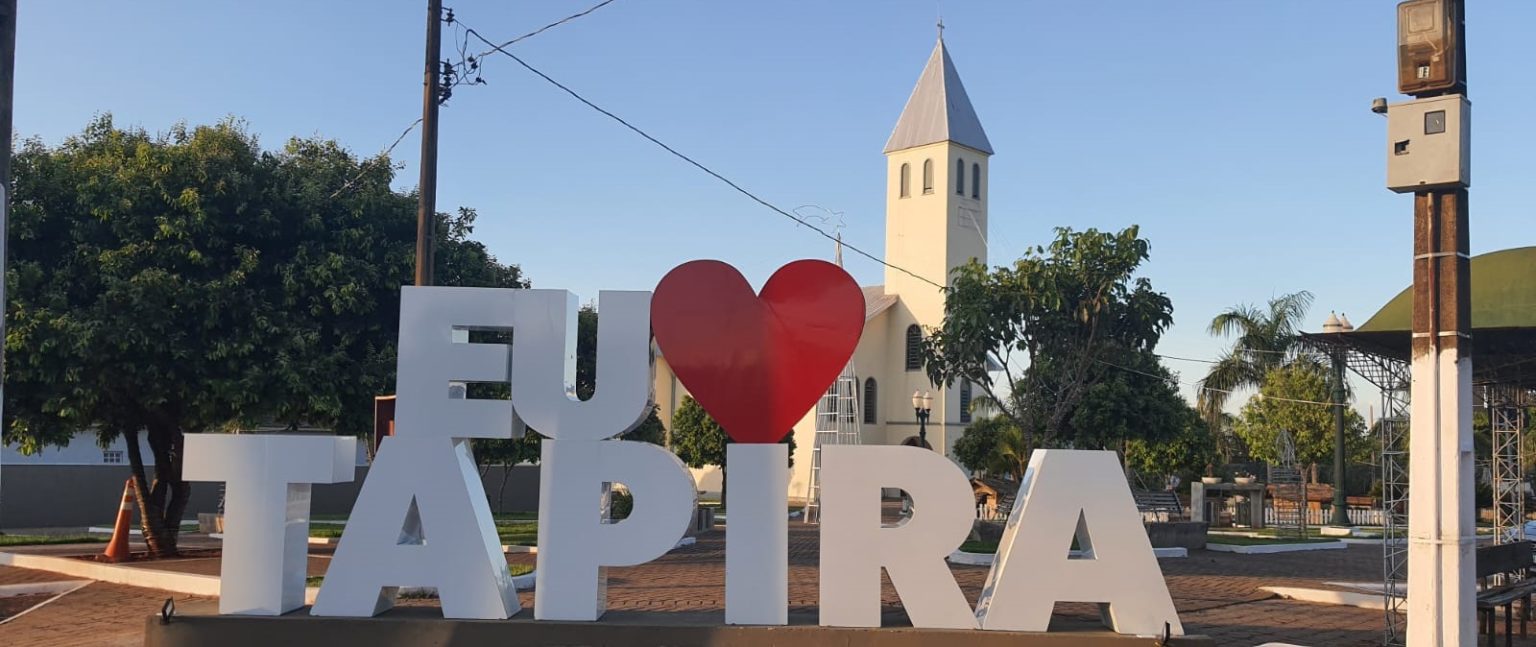 Tapira chega aos 56 anos - Distinção